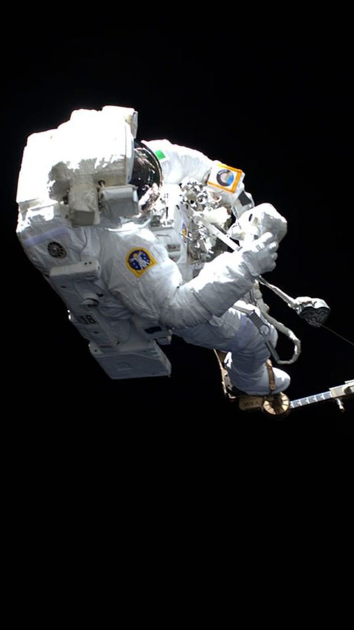 Astronaut Almost Drowns In Space