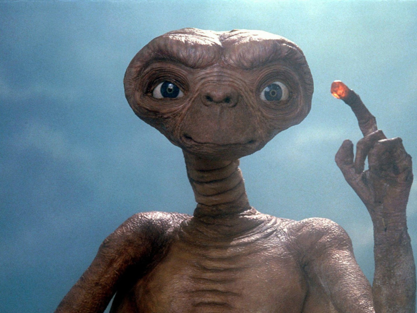 Original animatronic E.T. sells for $2.56 million