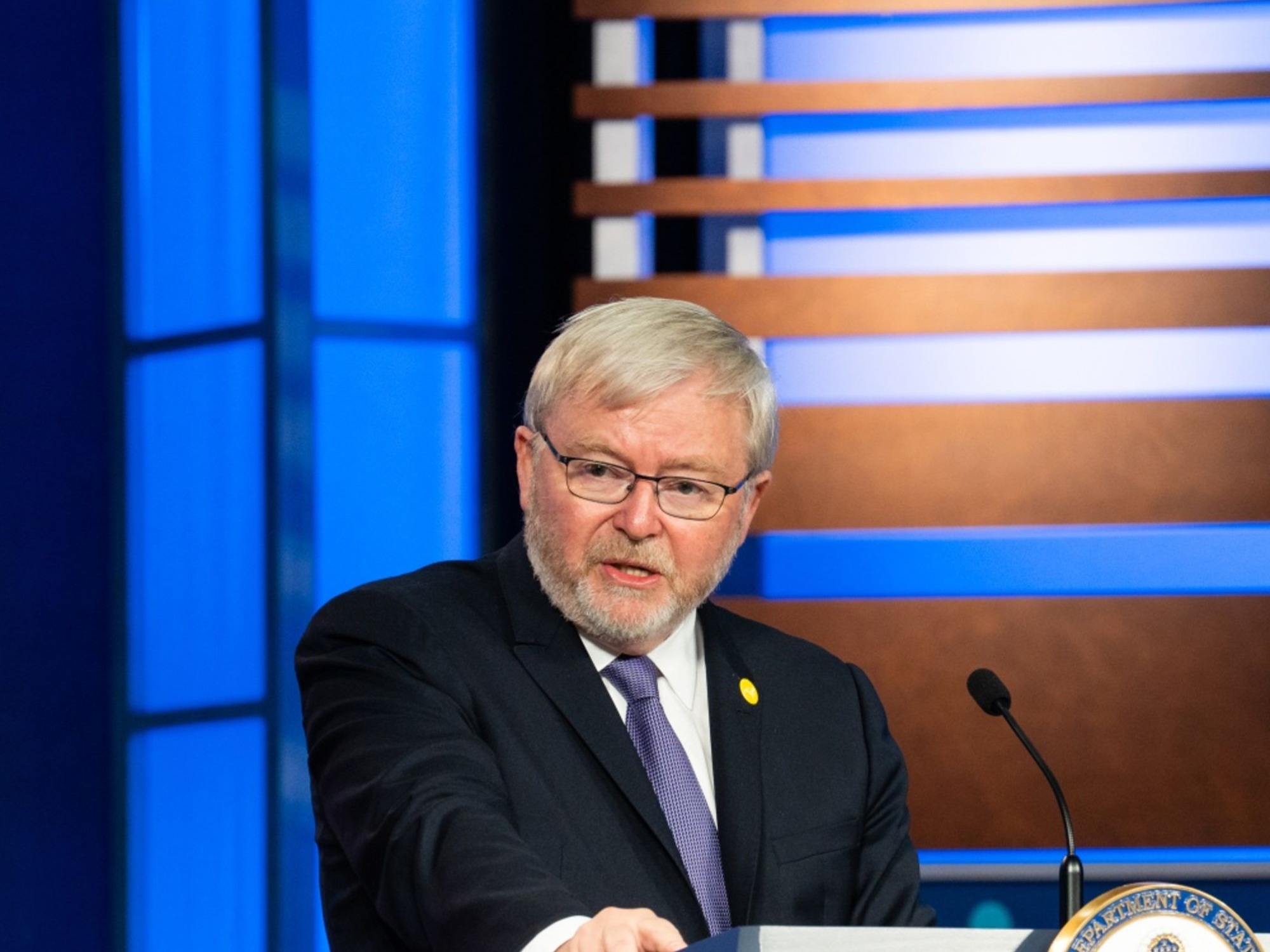 Rudd claims US throws allies under bus