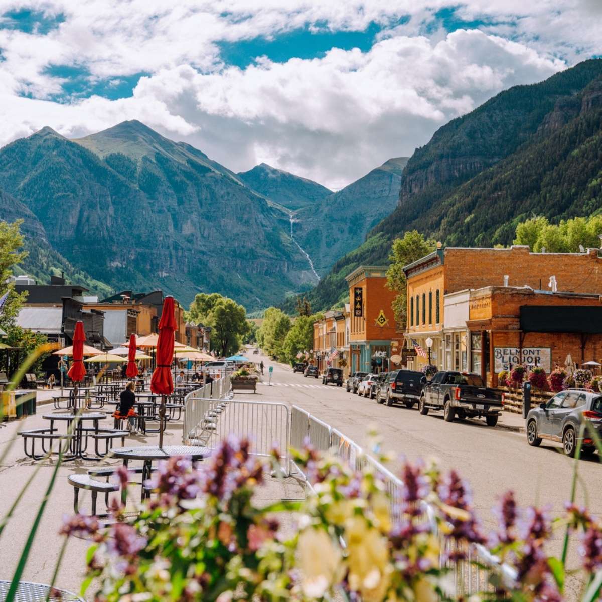 Top Mountain Towns in North America